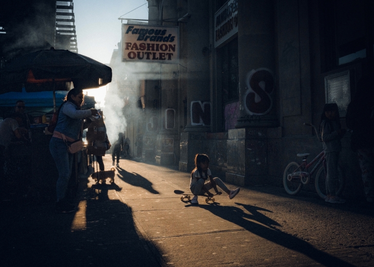 How a Successful Street Photographer Captures Life’s Unseen Moments ...