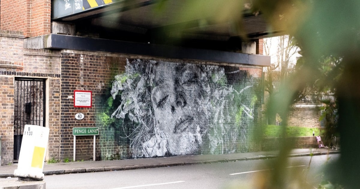 SNIK's Ethereal Portrait of a Woman Pops Up in Penge