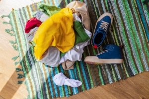 10 Easy Decluttering Tips for a Clutter-Free Home