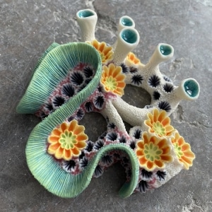 Intricate Ceramic Sculptures Mimic Colors and Shapes of the Sea