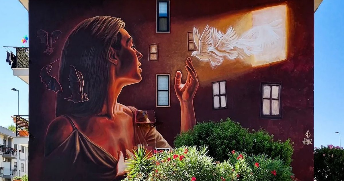 Artist Creates Massive Murals Inspired by His Surroundings