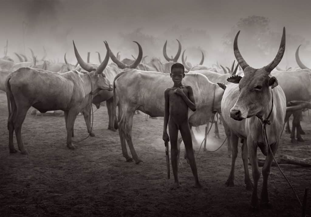 Photographing the Culture of South Sudan's Mundari Tribe