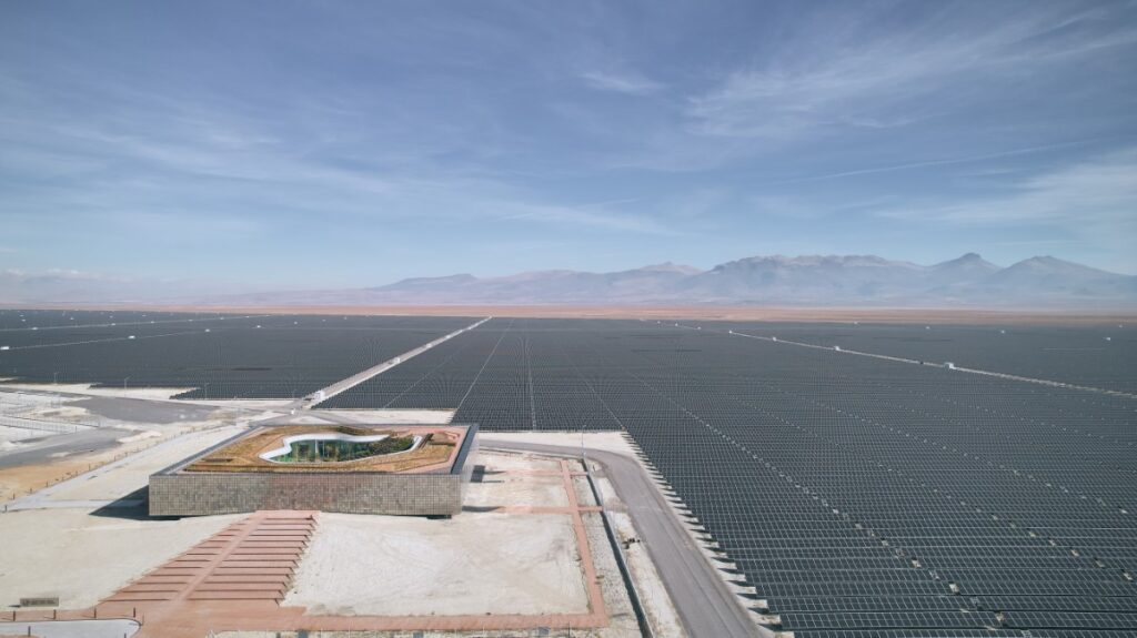 Over 7,000 Steel Panels Line Façade of Europe’s Largest Solar Power ...