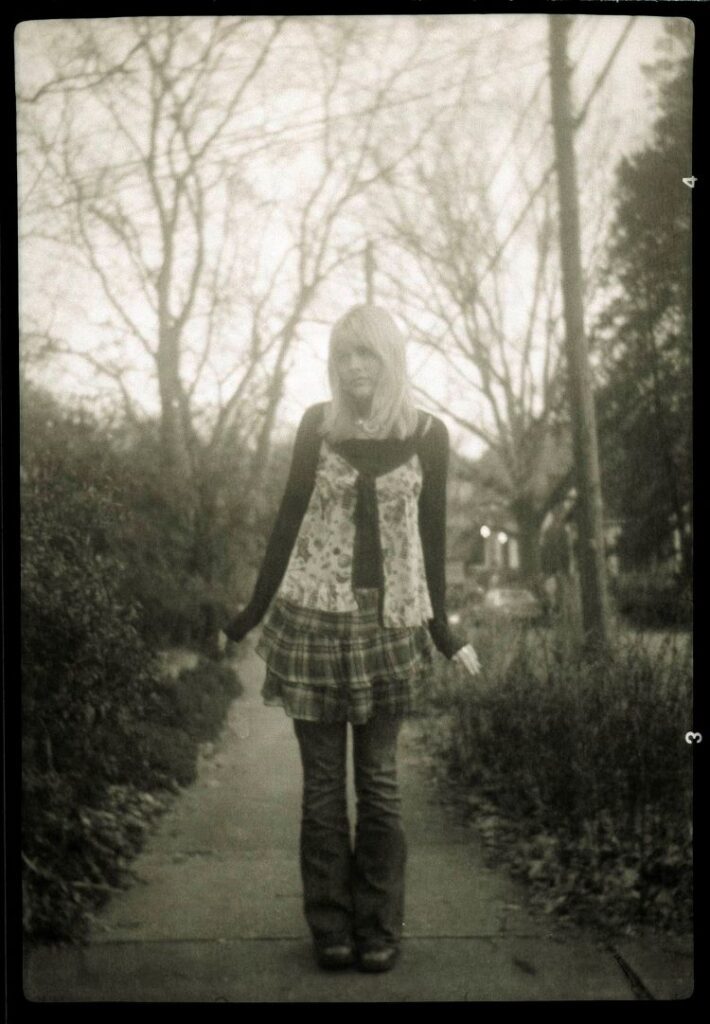 Teen Shoots Portraits of Friends With 100-Year-Old Camera