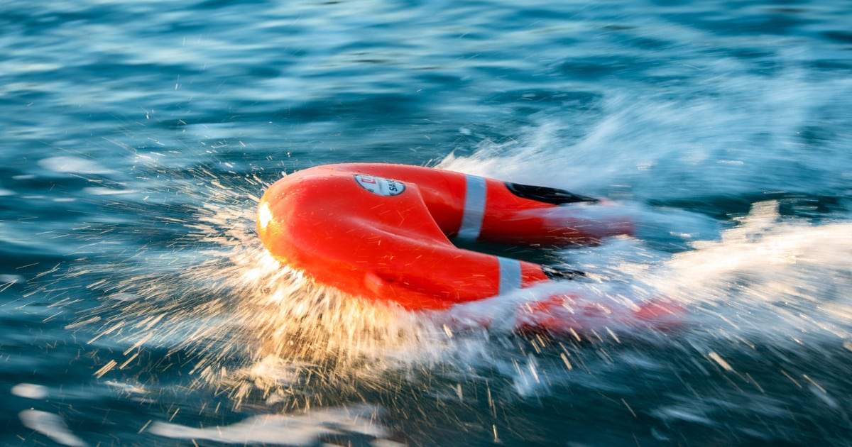 Robot Lifesaver Can Reach People in Distress in Seconds