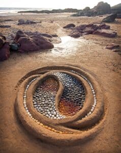 Artist's Captivating Land Art Highlights the Magnificence of Nature