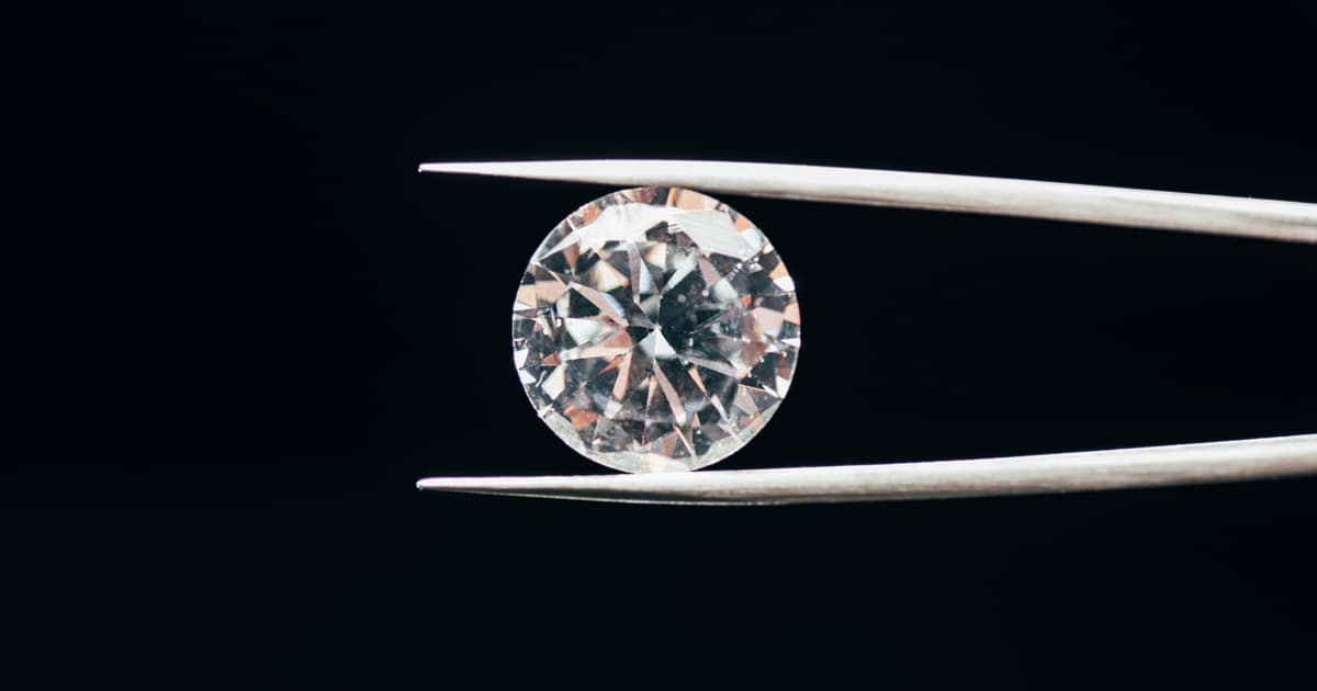 Scientists to Grow Diamonds From Scratch in a Lab in 15 Minutes