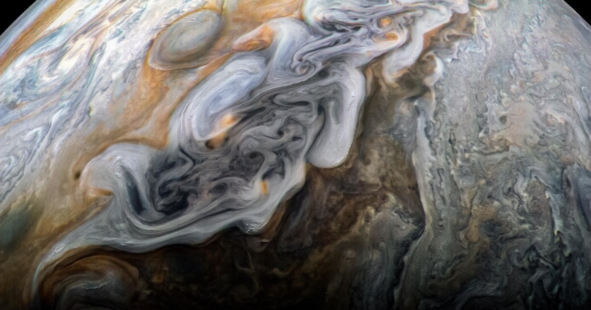 13 Out of This World Images of Jupiter