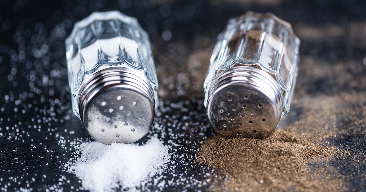 Viral Video Shows How to Properly Use Salt and Pepper Shakers
