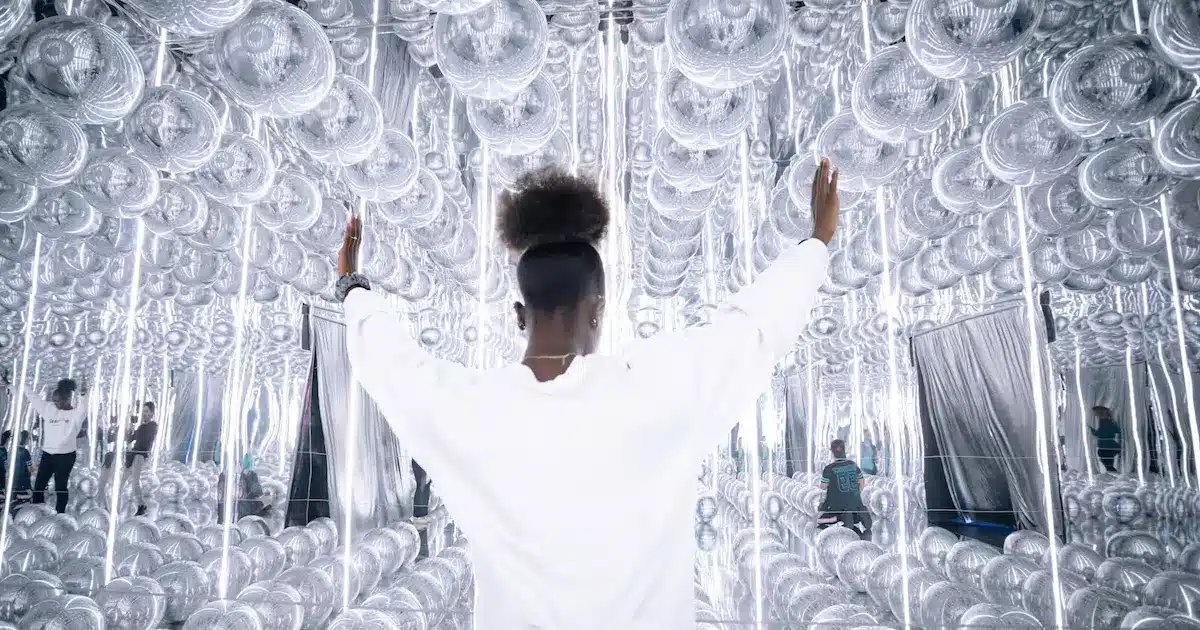 Balloon Museum’s “Let’s Fly” Exhibition Opens in Los Angeles