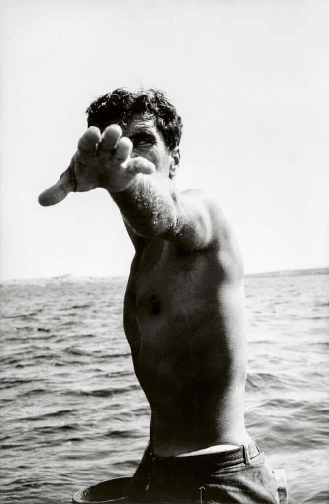 New Monograph Looks at Photographer Louis Stettner’s Storied Career ...