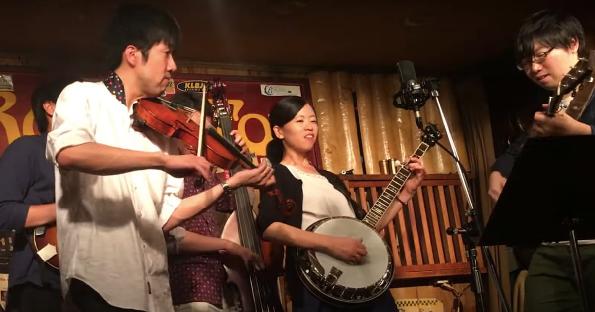 Watch a Japanese Bluegrass Perform "Fox on the Run"