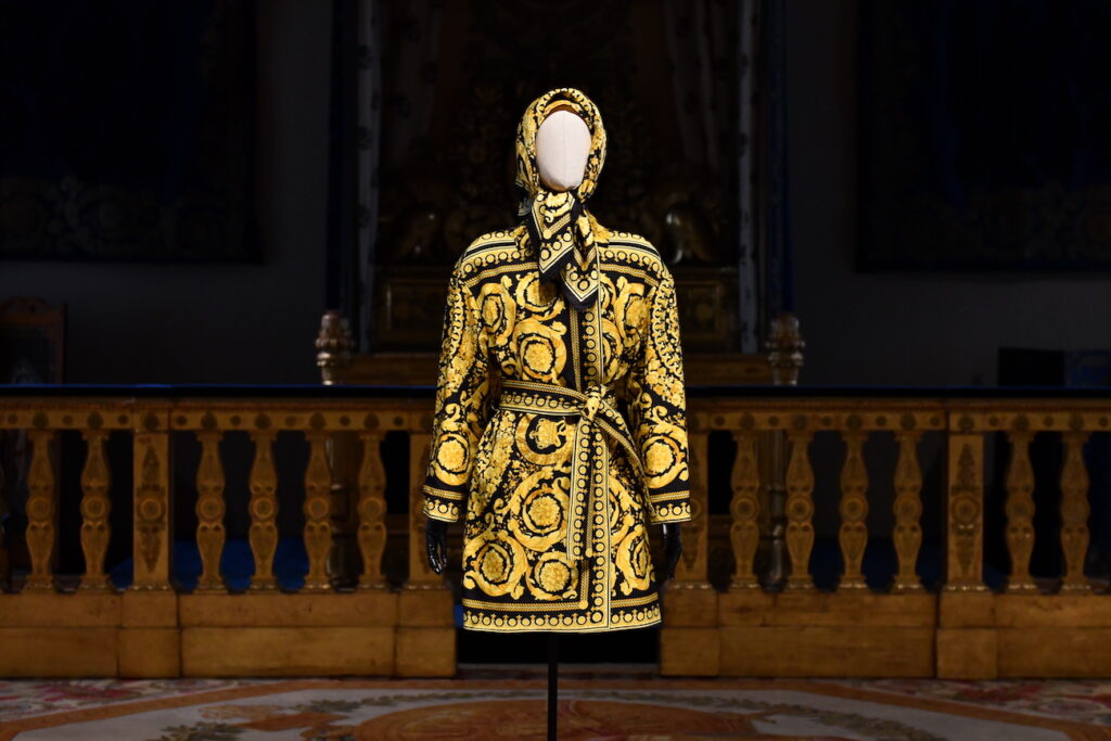 The Louvre’s First-Ever Fashion Exhibition Is a Sprawling Ode to Haute ...