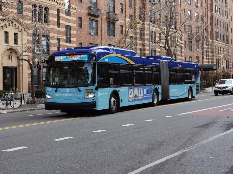 Late to Work Because of Subway Delays? The MTA Will Give Your Boss a ...