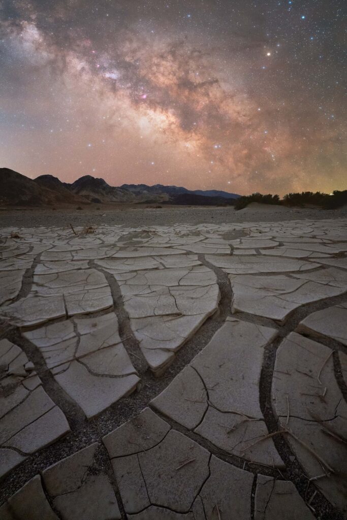 Astrophotographer Shares First Shots of Milky Way Season 2025