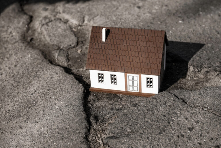 Insightful Japanese Model Explains How Earthquakes Happen | My Modern Met