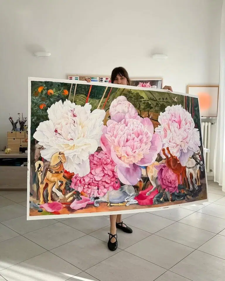 Large-Scale Watercolor Paintings Celebrate the Beauty of Flowers