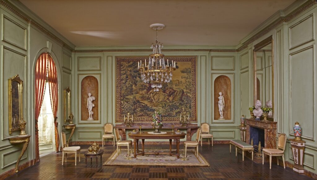 Thorne Miniature Rooms Showcase History of the 20th Century