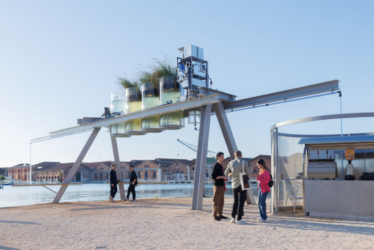 Giant Filtration System Serves Espresso Made With Water From Venice ...
