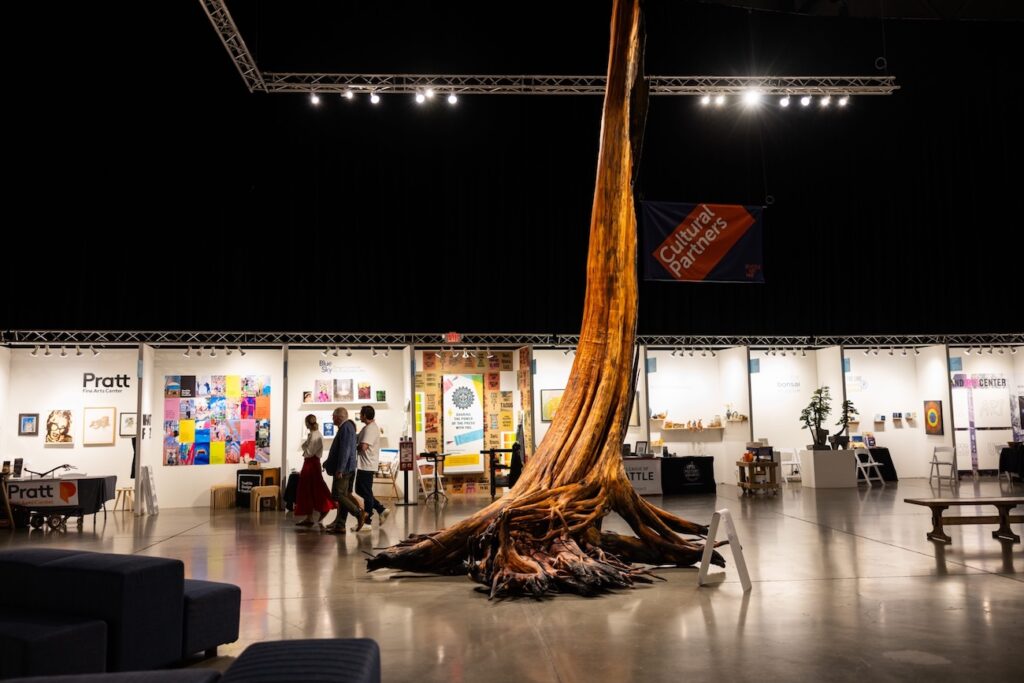 Seattle Art Fair Celebrates PNW’s Glass Heritage Alongside Art From ...