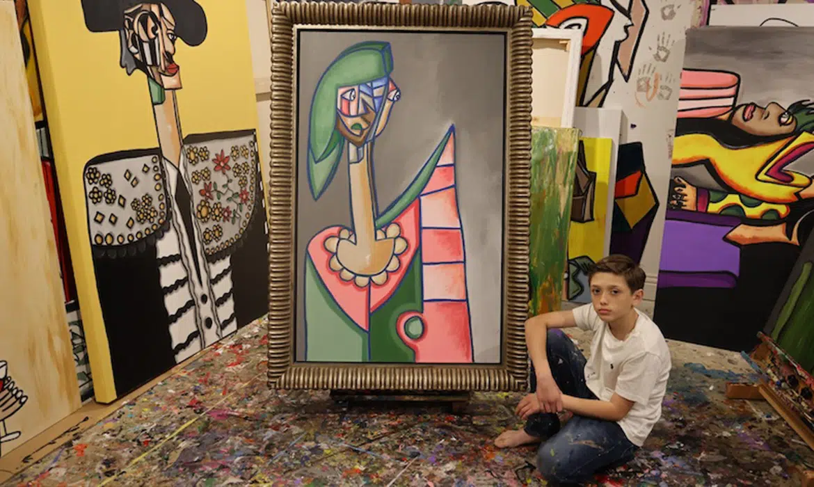 35 of the Best 'Bookface' Challenge Photos You'll Ever See