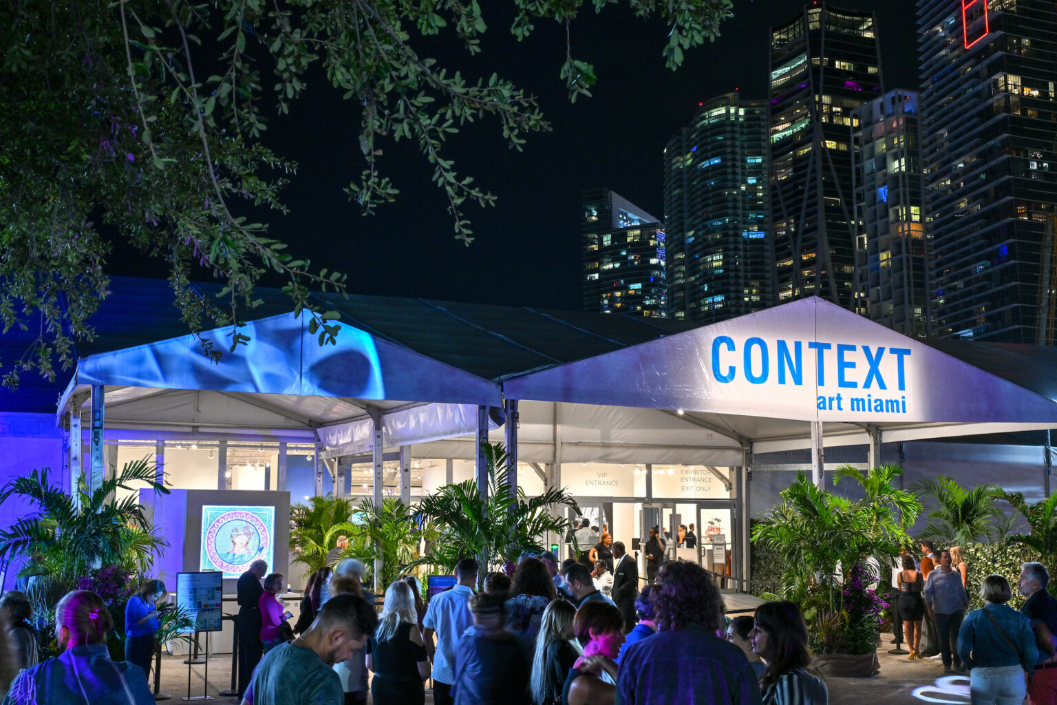 Art Miami and CONTEXT Art Miami Preview of Emerging and Established ...