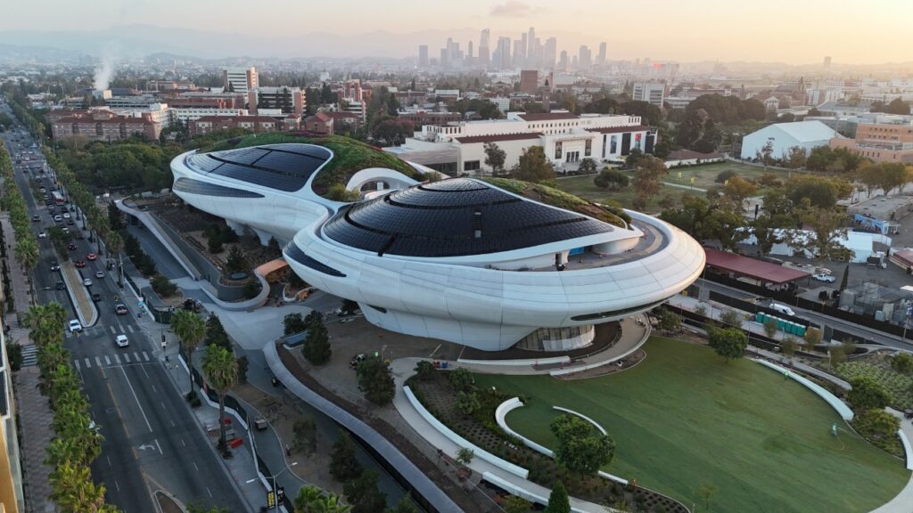 Stunning Images of Lucas Museum of Narrative Art Under Construction