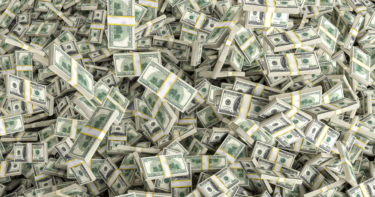 How Much Would You Get If All U.S. Money Was Reshared Evenly?