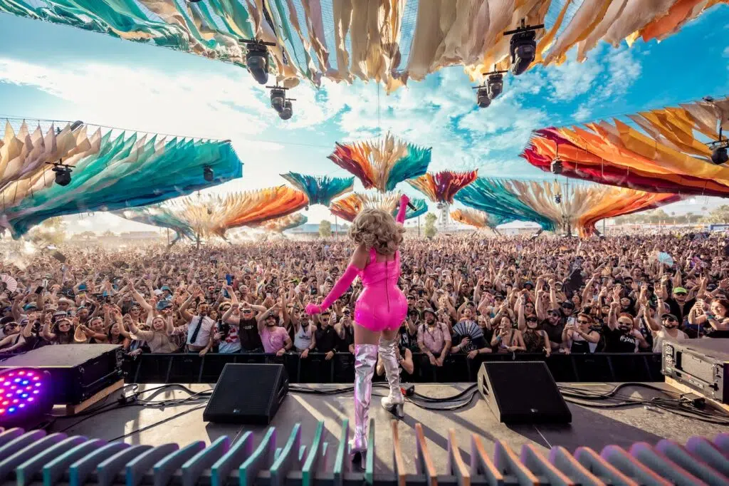 Do LaB’s Immersive, Nature-Inspired Structures at Coachella